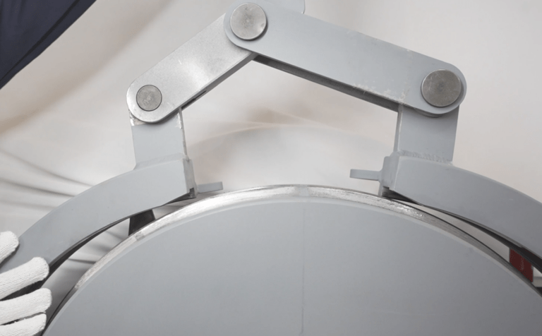 Clamp Type Quick Open Closures - EMT Pipe cleaning pig