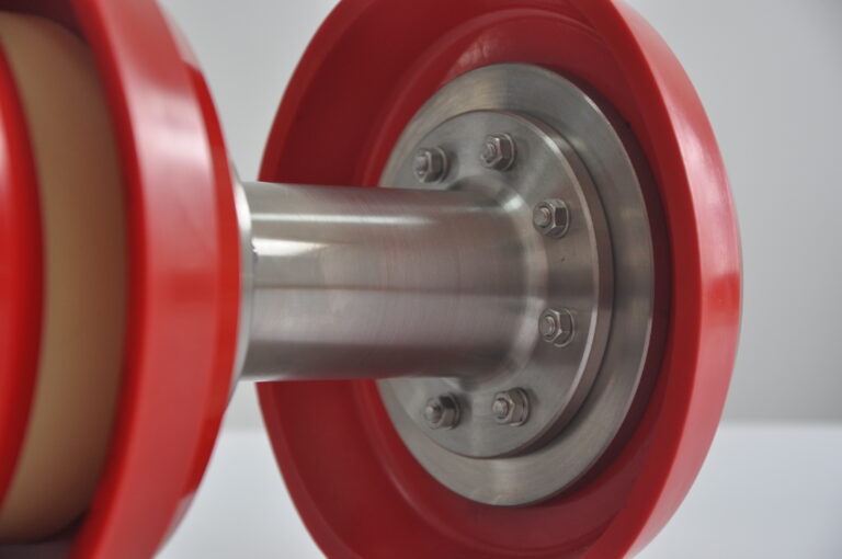 Pipeline Pigging Products - EMT Pipe cleaning pig