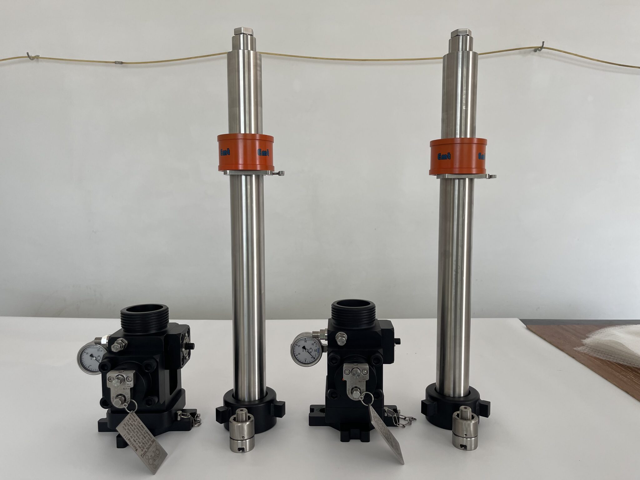 EMT Retrieval Tool and Servo Valve - EMT Pipe cleaning pig