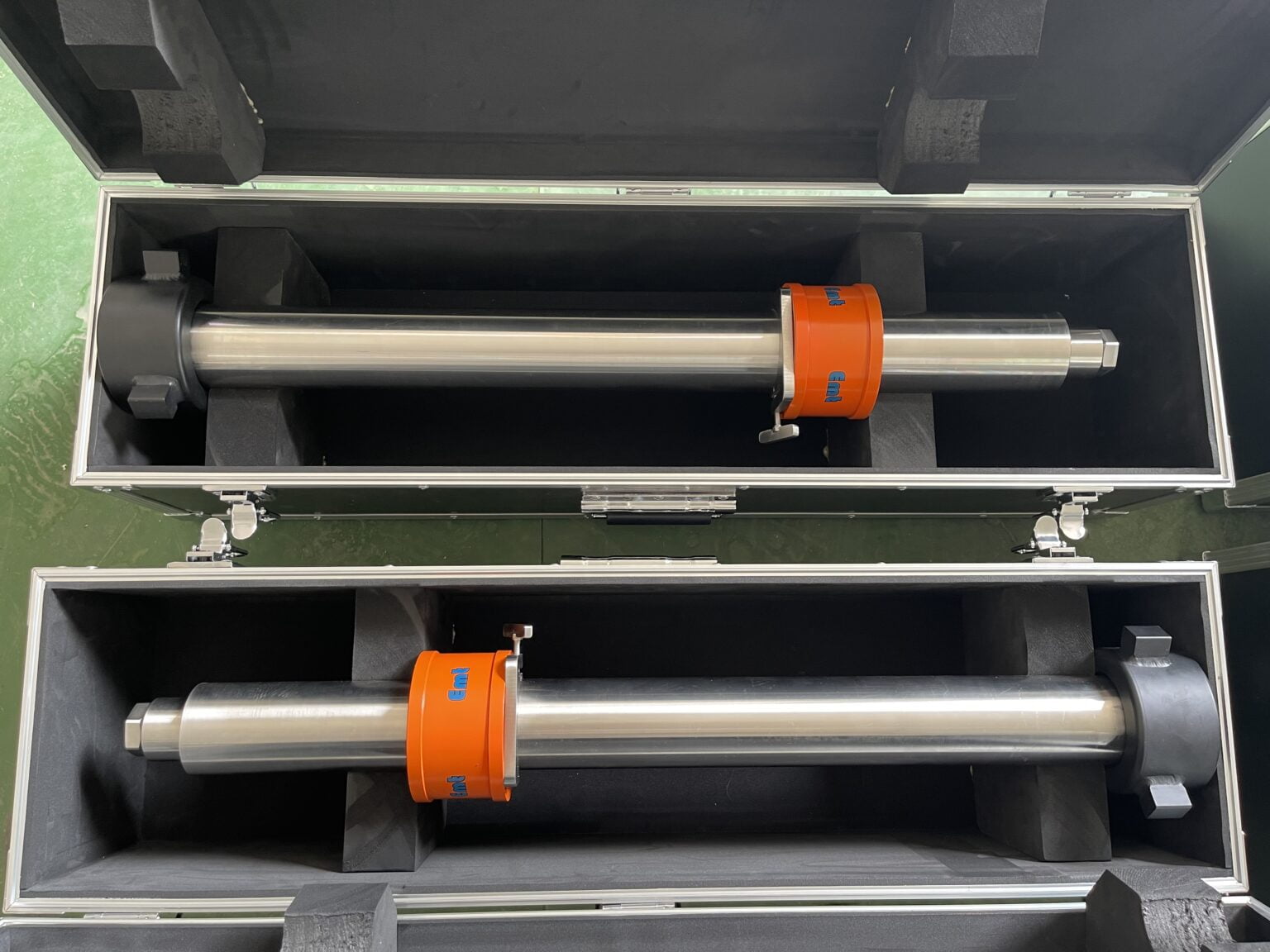 EMT Retrieval Tool and Servo Valve - EMT Pipe cleaning pig