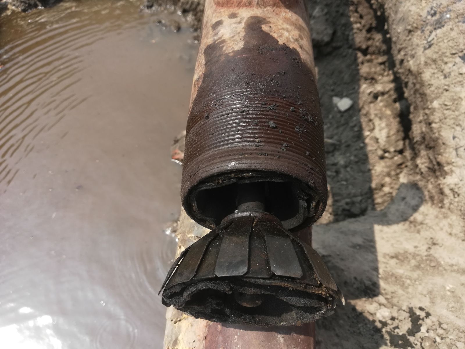 How to clean up rust problems in oil pipelines? How to deal with oil ...